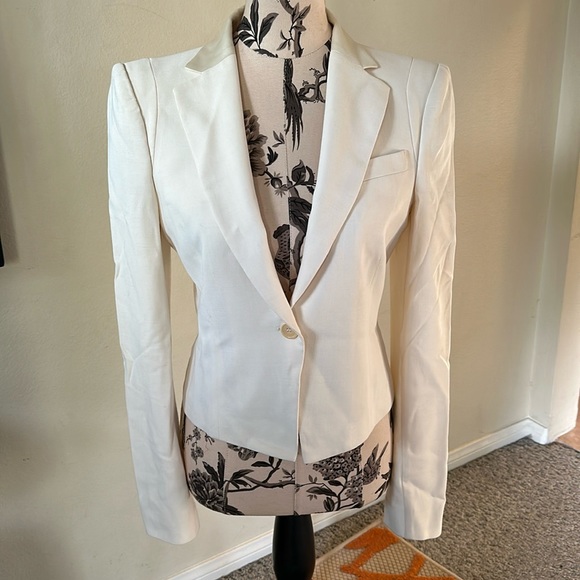 BCBGMaxAzria | Jackets & Coats | Bcbg Max Azria Cream Satin Structured Blazer | Poshmark